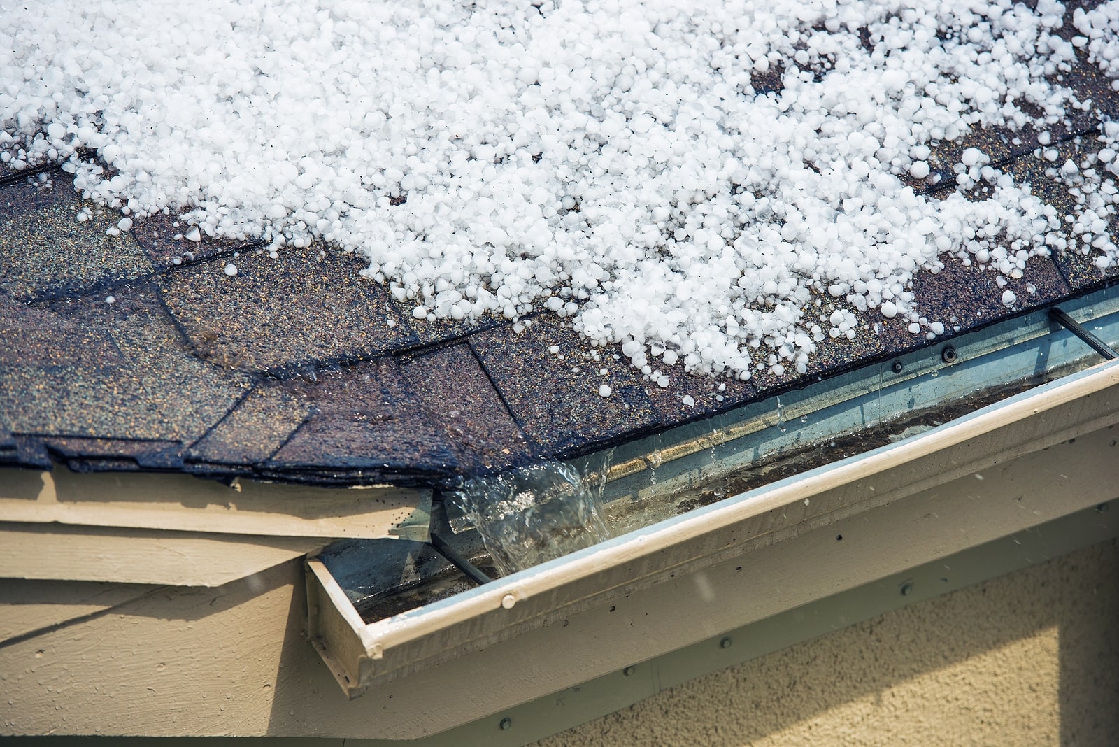 What Is a Roof Eave and What Is Its Function? - Polaris Roofing Systems